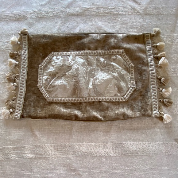 Dian Austin | Accents | Dian Austin Couture Home Accent Pillow | Poshmark